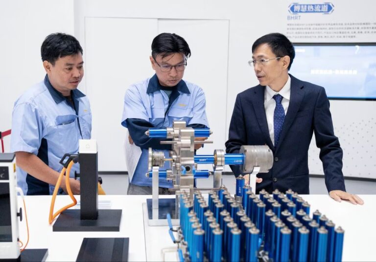 warmly welcome Toyota Thailand to visit our Smart Manufacturing Base ...